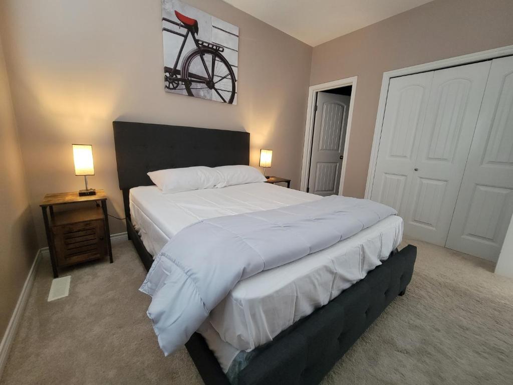 Executive Suite 2 Bedroom Five★ Apartment! - Westlake