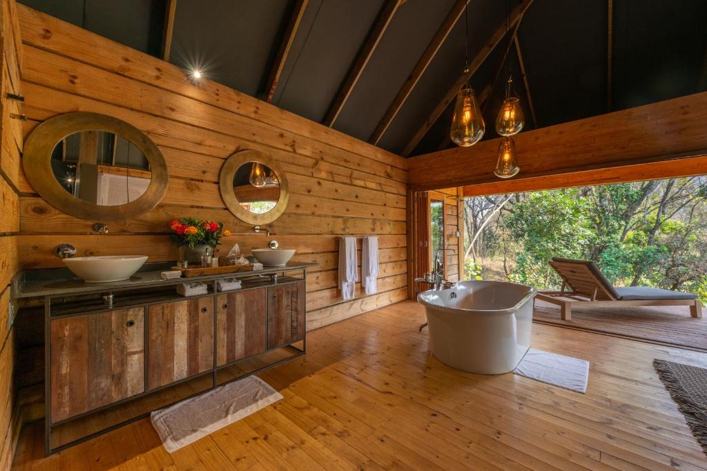 Summerfields Rose Retreat and Spa, Hazyview (updated prices 2025)