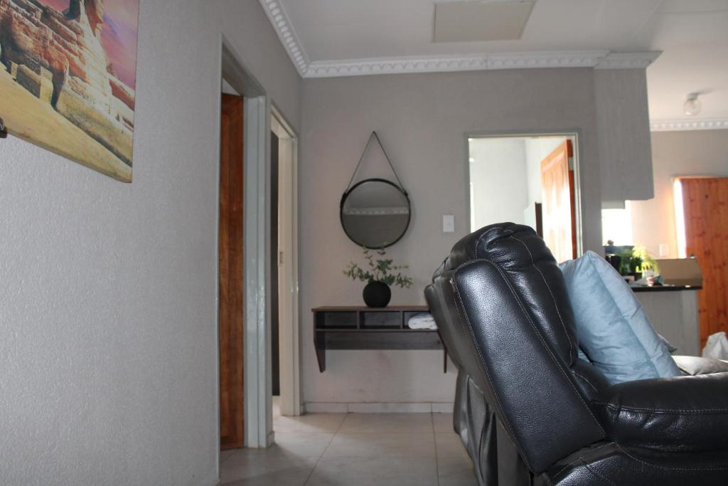 Zinathi Lodge, Lebowakgomo (updated prices 2024)