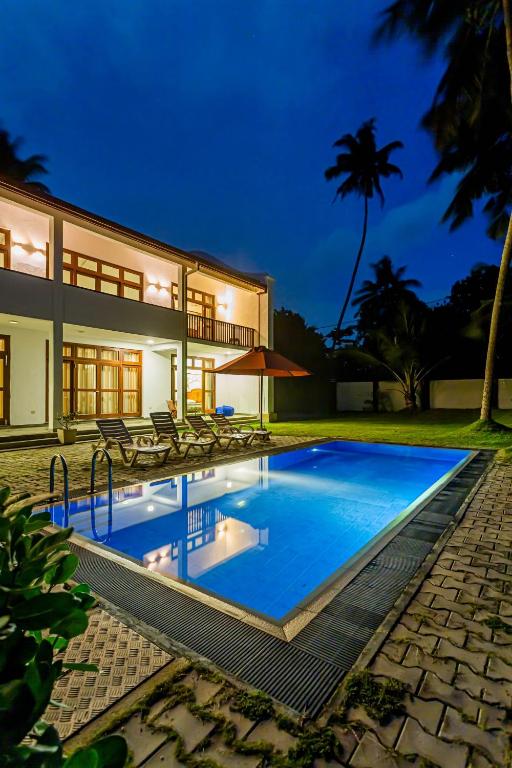 360 Surf Weligama Bay, Weligama (updated prices 2025)