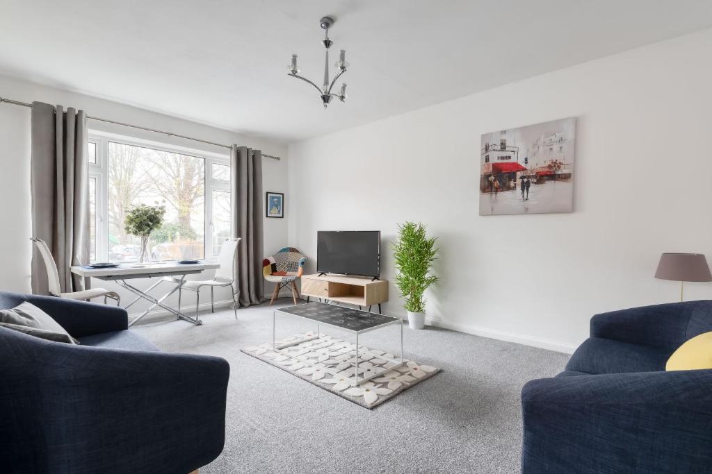 The Albert Road Flat, Worcester (updated prices 2026)