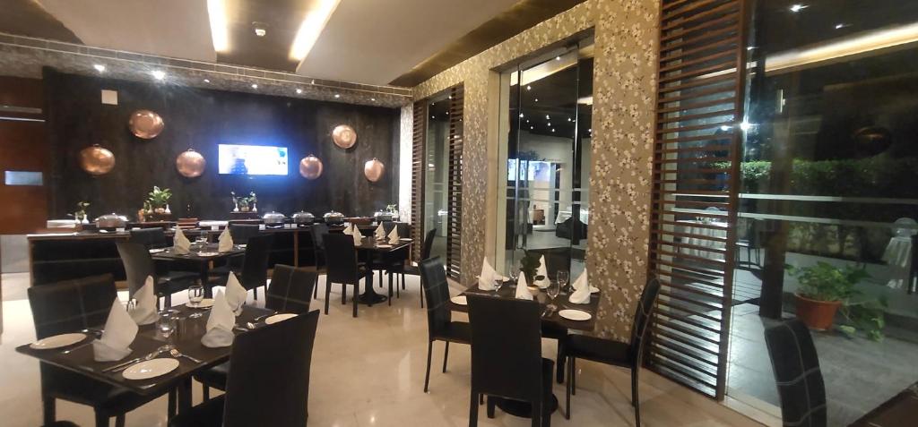 Udman Hotel Panchshila Park, New Delhi (updated prices 2025)
