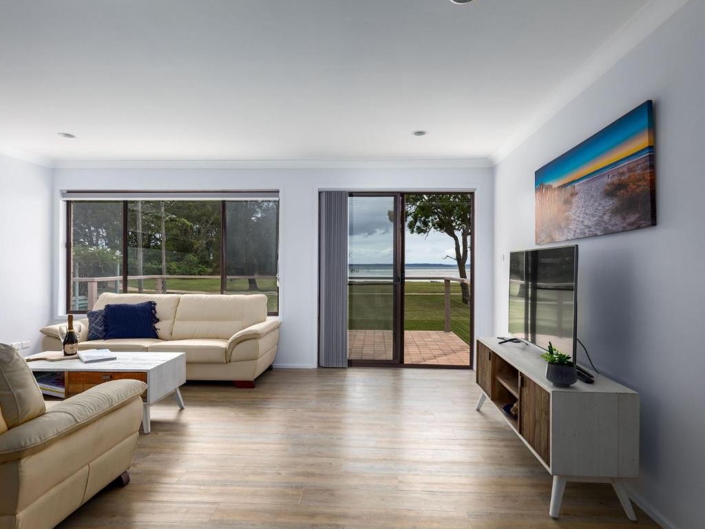 Moona Beach House by Jervis Bay Rentals, Huskisson (updated prices 2026)