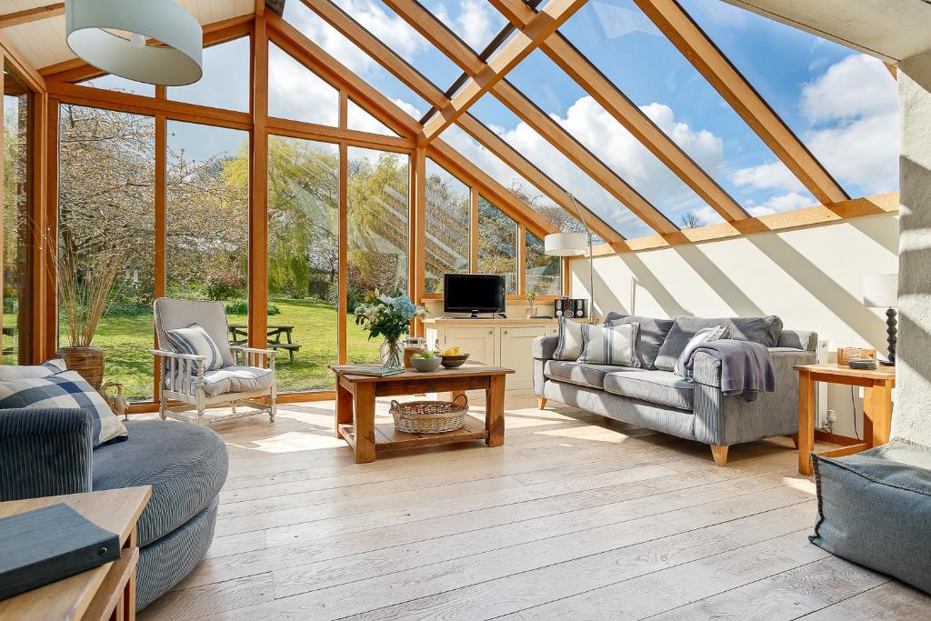 The Home Barn at Cornish Barn Holidays, Perranwell (updated prices 2026)