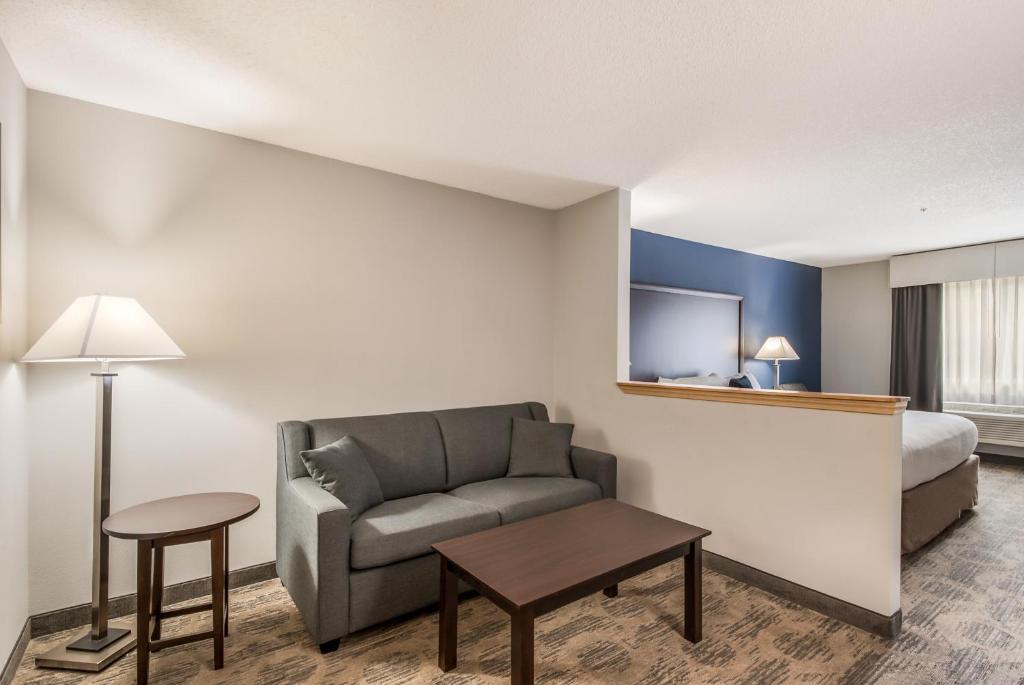 Red Lion Inn & Suites Sequim at Olympic National Park, Sequim (updated ...