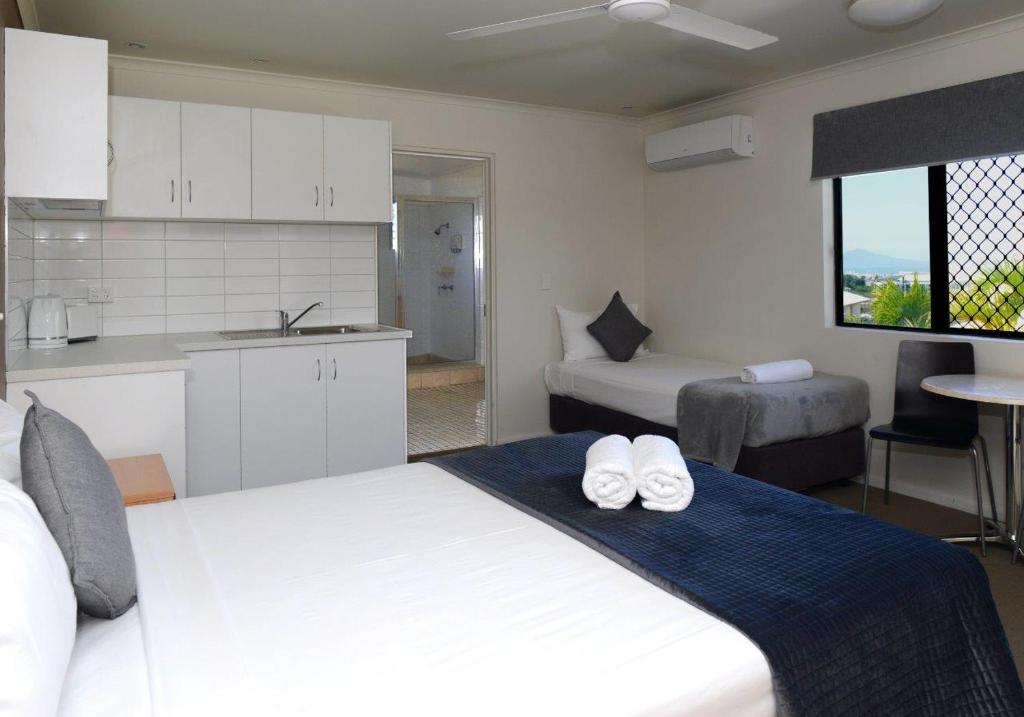 Summit Motel, Townsville (updated prices 2025)