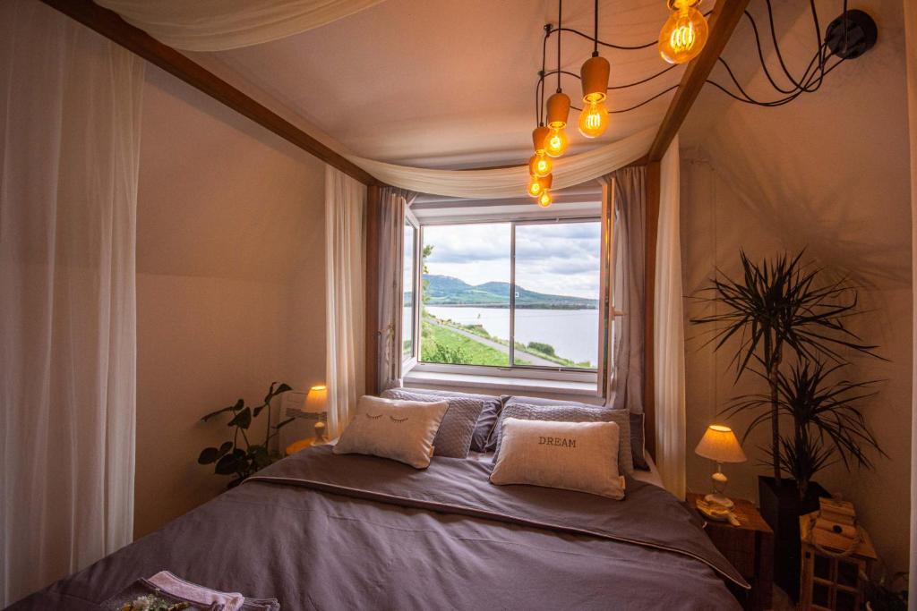 la Strachec - Strachotín