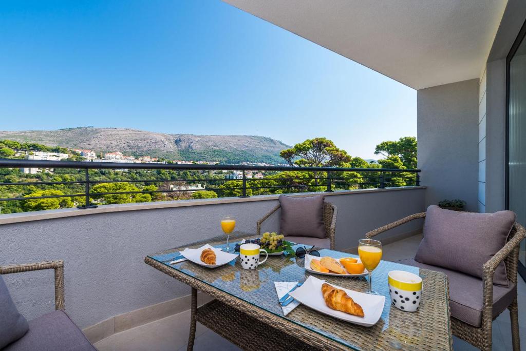 Apt Luni-three Bedroom Apt/balcony And City View - Dubrovnik
