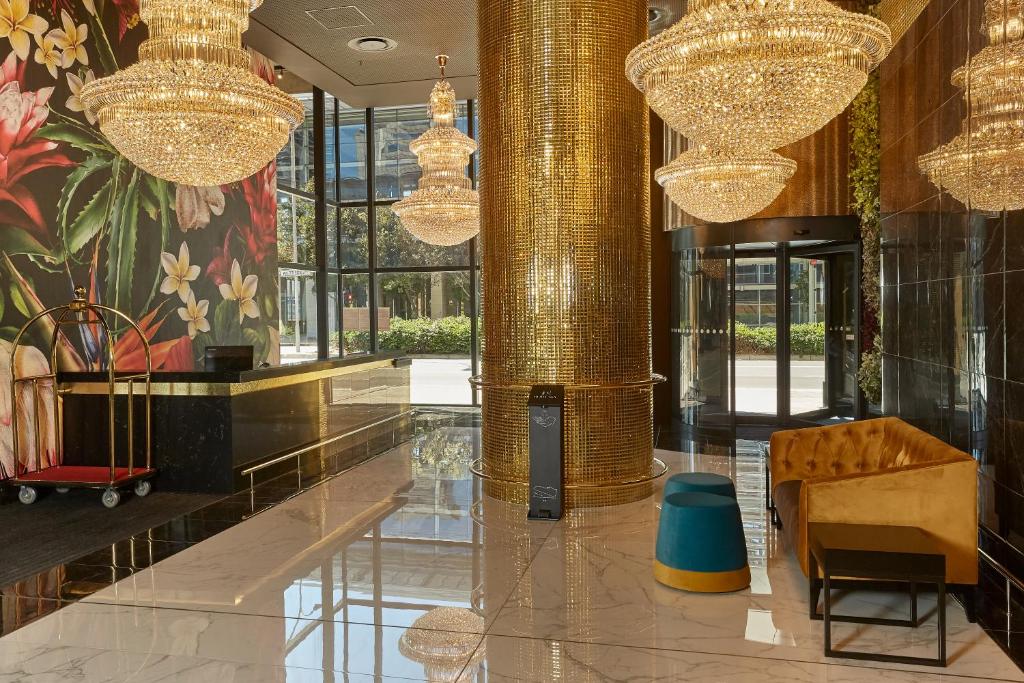 HOTEL SKY Cape Town, Cape Town – Updated 2024 Prices