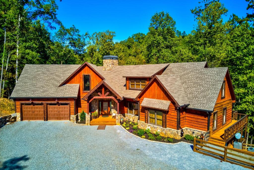 Talking Creek Lodge, Talking Rock (updated prices 2026)