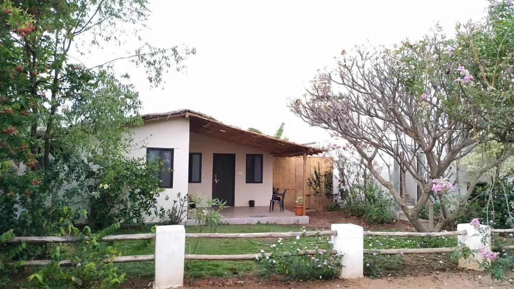 30 Homestays In Hampi (2023) | Updated Deals, Latest Reviews, Photos