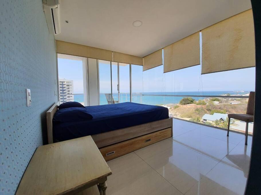 Hermoso Penthouse, Con La Mejor Ubicación En Manta - Manta