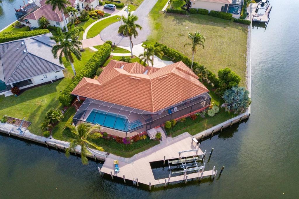 The Mermaid Manor, Marco Island (updated prices 2026)