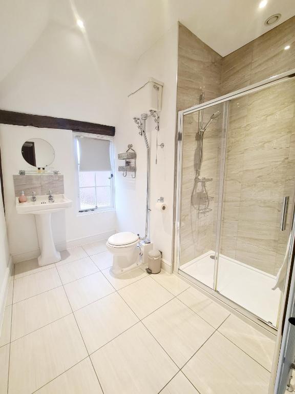 The Harvard Inn, Stock (updated prices 2025)