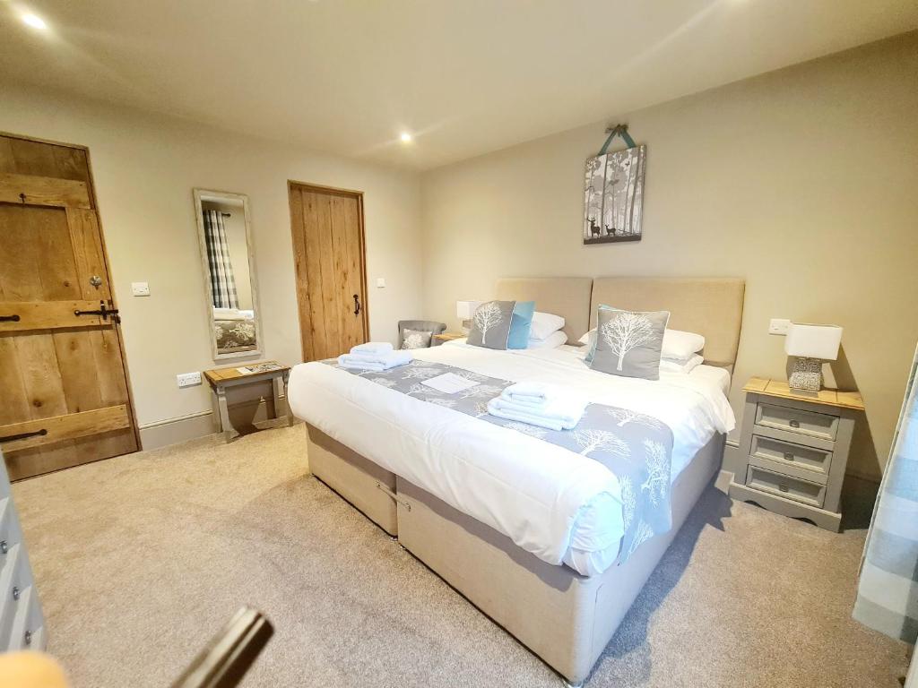 The Harvard Inn, Stock (updated prices 2025)