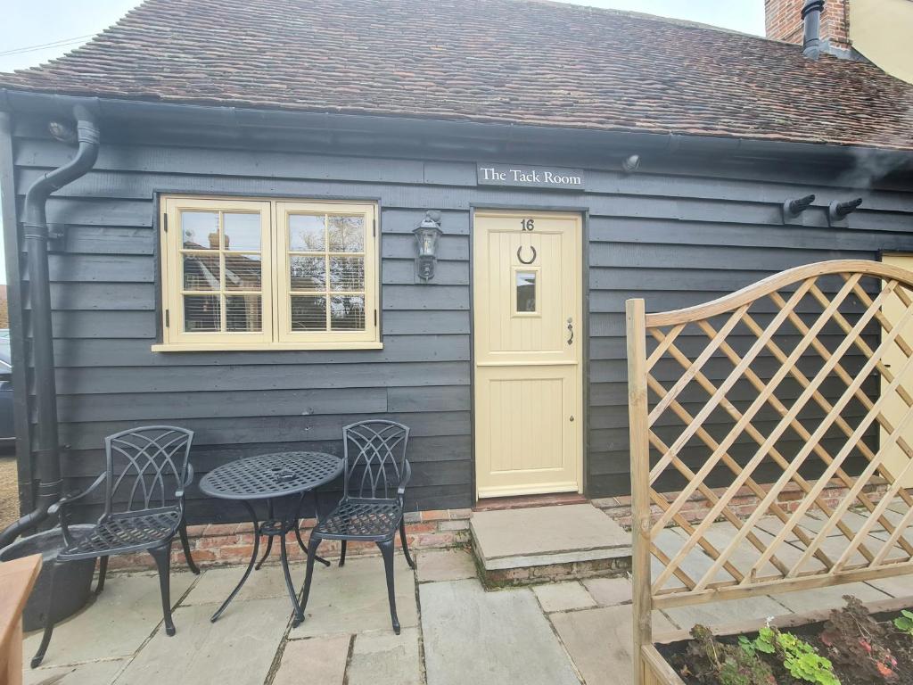 The Harvard Inn, Stock (updated prices 2025)