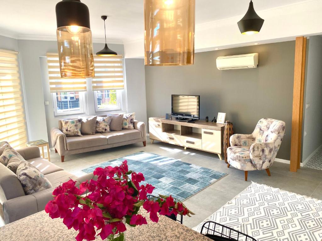Stüdyo Eki̇n (61,5 M2 Merkezi Konum) - Fethiye