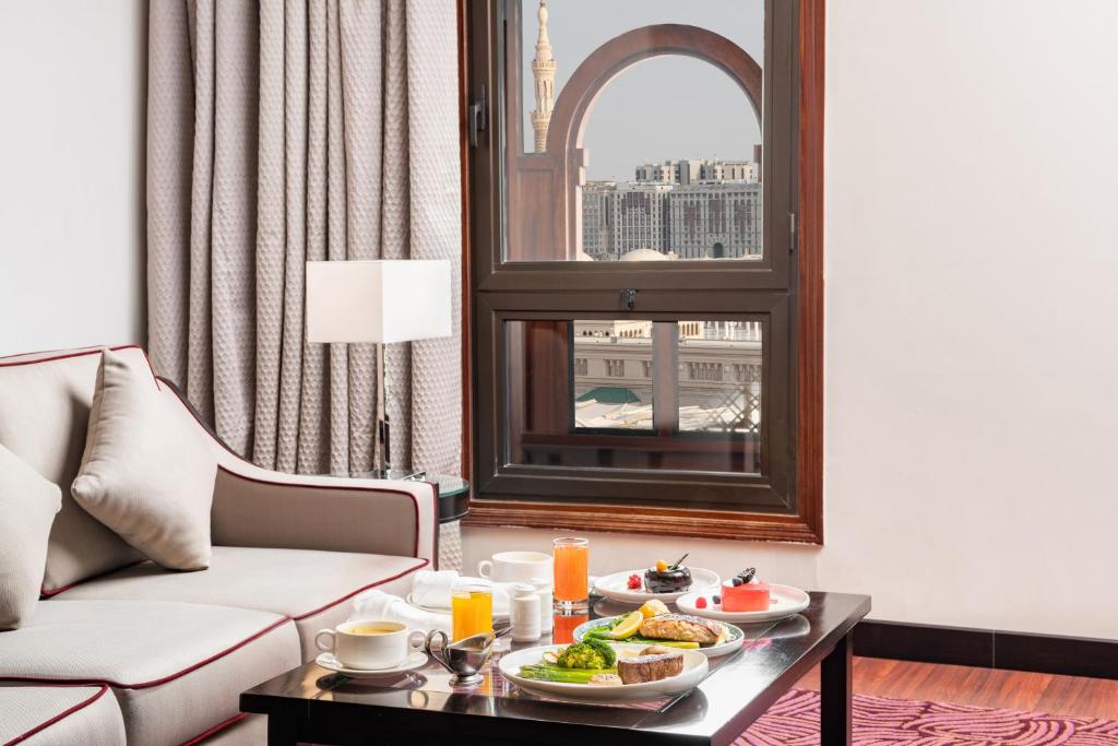 Taiba Front Hotel, Medina (updated prices 2025)
