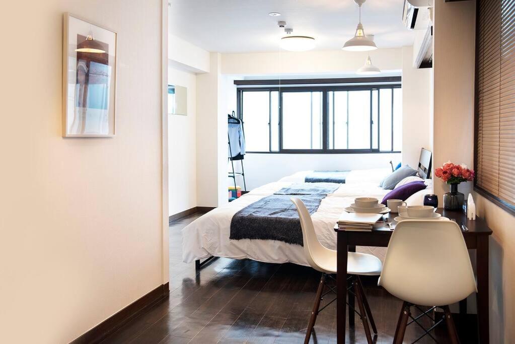 ③2station to Shinjuku. 3 double beds. Specious 45㎡, टोक्यो की (2026 के ...