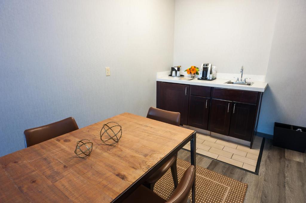 Hotel Indigo Napa Valley by IHG, Napa (updated prices 2025)