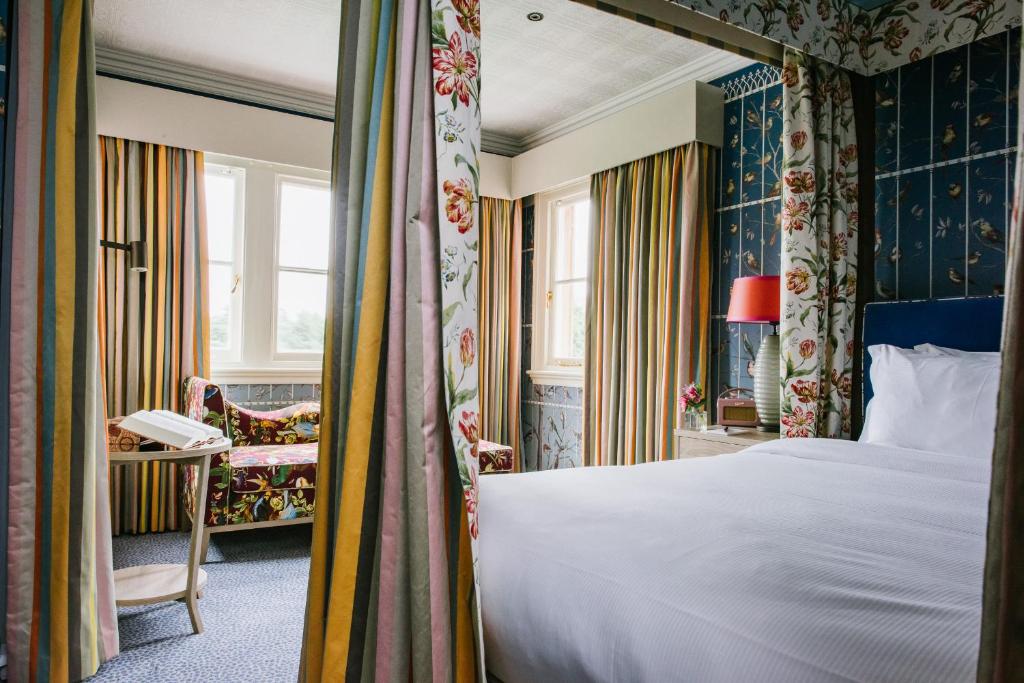 Pendley Manor, Tring (updated prices 2025)