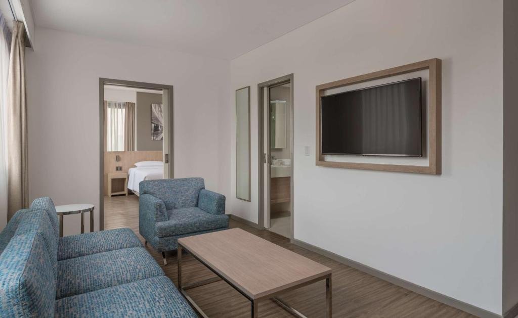 Park Inn by Radisson North Edsa, Manila (updated prices 2025)