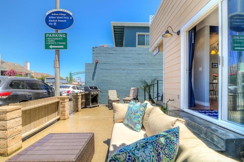 The Salty Dog, Newport Beach (updated prices 2025)