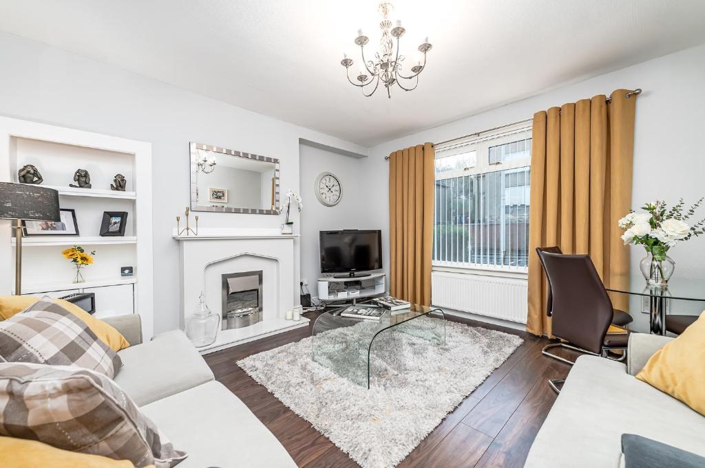 Balmoral Residence 30 mins from Edinburgh and Glasgow, Falkirk (updated ...
