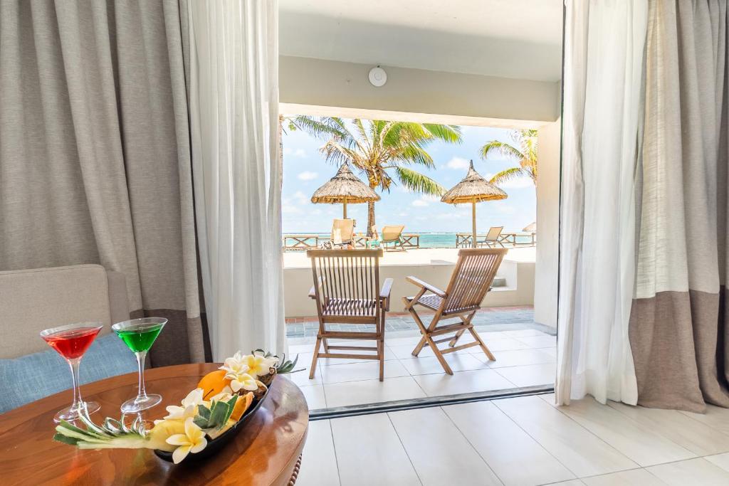Le Peninsula Bay Beach Resort & Spa, Blue Bay (updated prices 2025)