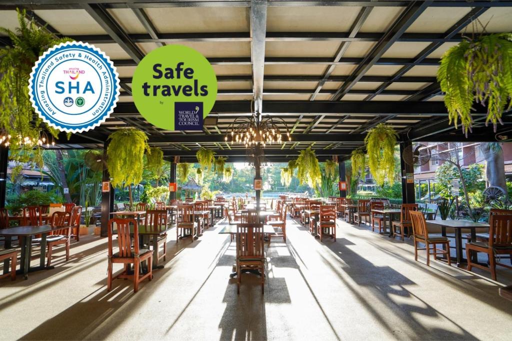 Basaya Beach Hotel & Resort, Pattaya (updated prices 2025)
