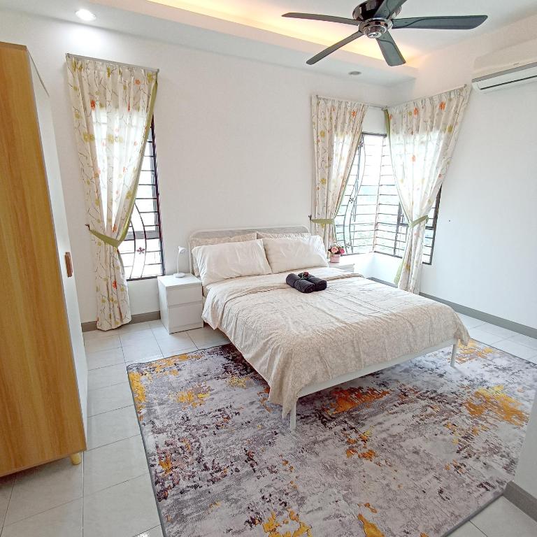 Tropika Homestay Bangi with 3 Bedrooms, Kajang (updated prices 2025)