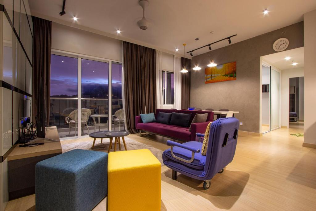 Genting 4-ROOM Executive Suite by JAZ Home Suites, Genting Highlands ...