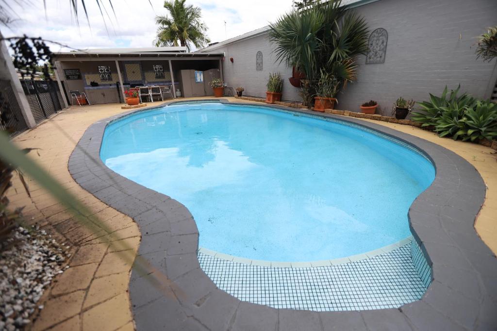 The Town House Motor Inn, Goondiwindi (updated prices 2025)