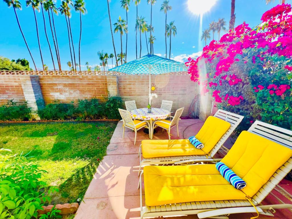 Desert Sun Resort Private