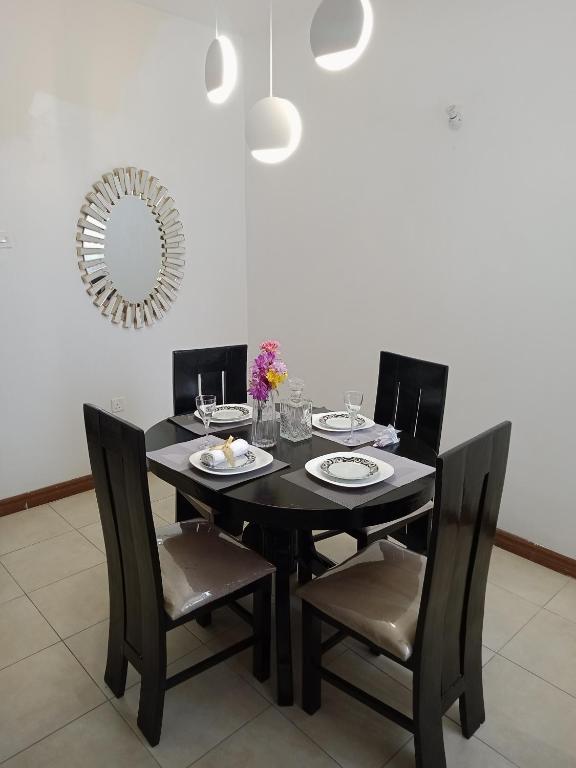 Pretty Oceanview 1 bedroom Shanzu, Mombasa की (2026 के लिए अपडेट हुई कीमत)