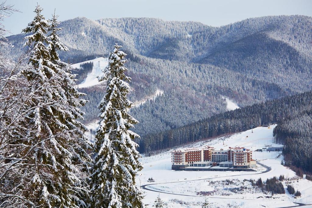 Radisson Blu Resort Bukovel, Bukovel (updated prices 2025)