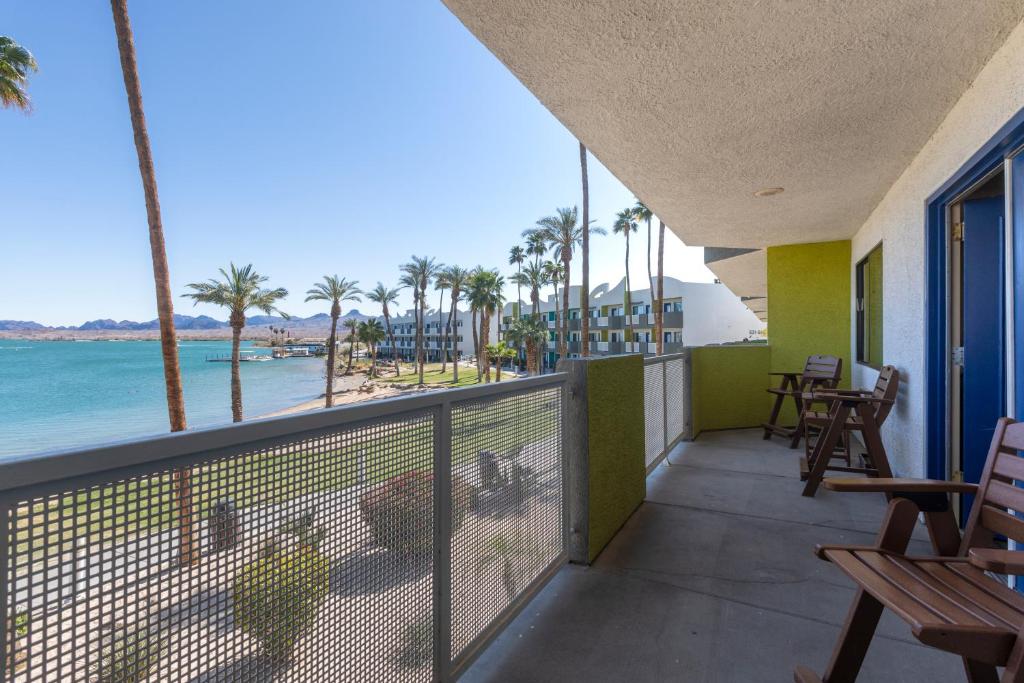 The Nautical Beachfront Resort, Lake Havasu City (updated prices 2025)