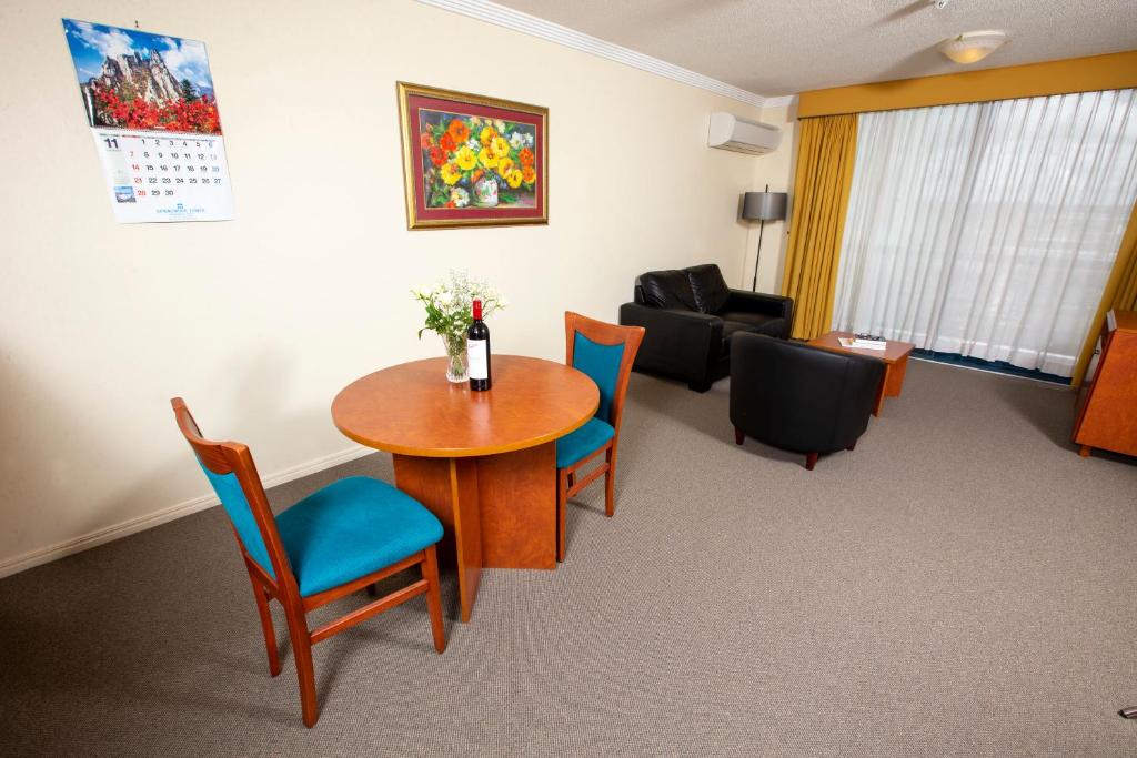 Springwood Tower Apartment Hotel, Springwood (updated prices 2025)