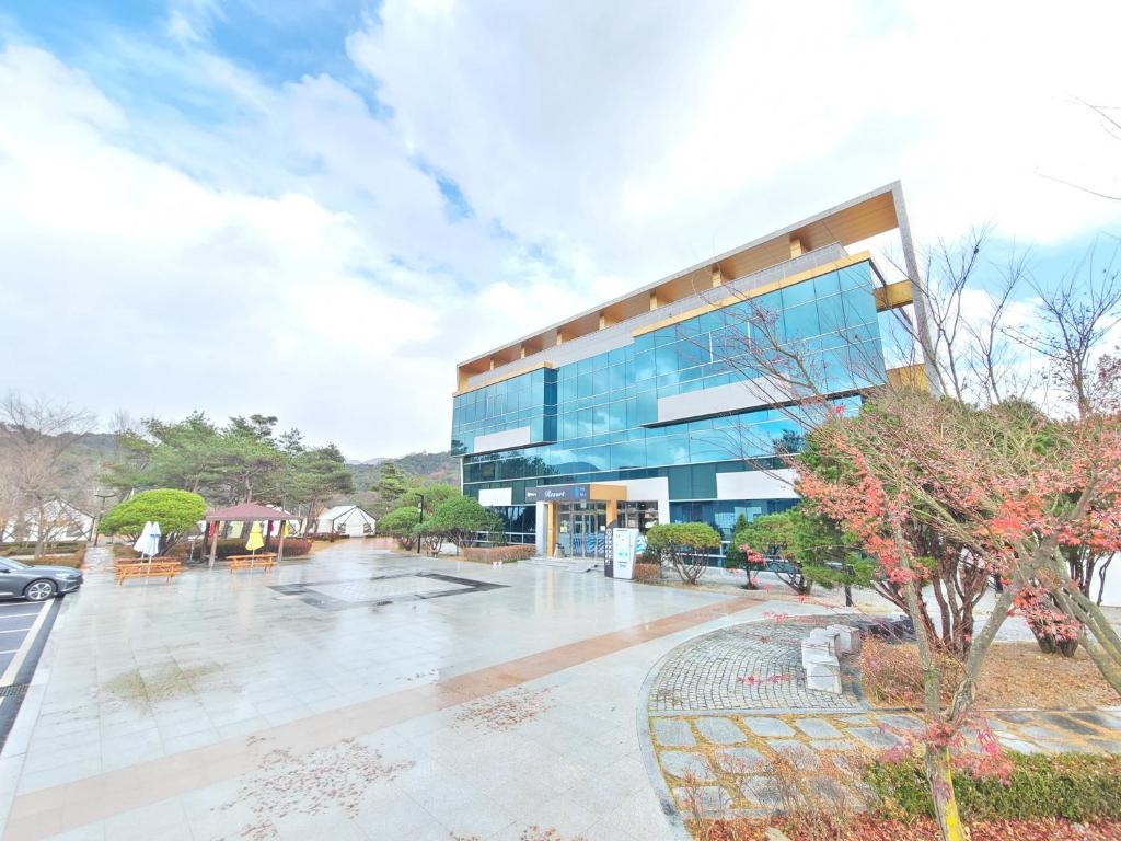 거창 서핑파크 - 남해군