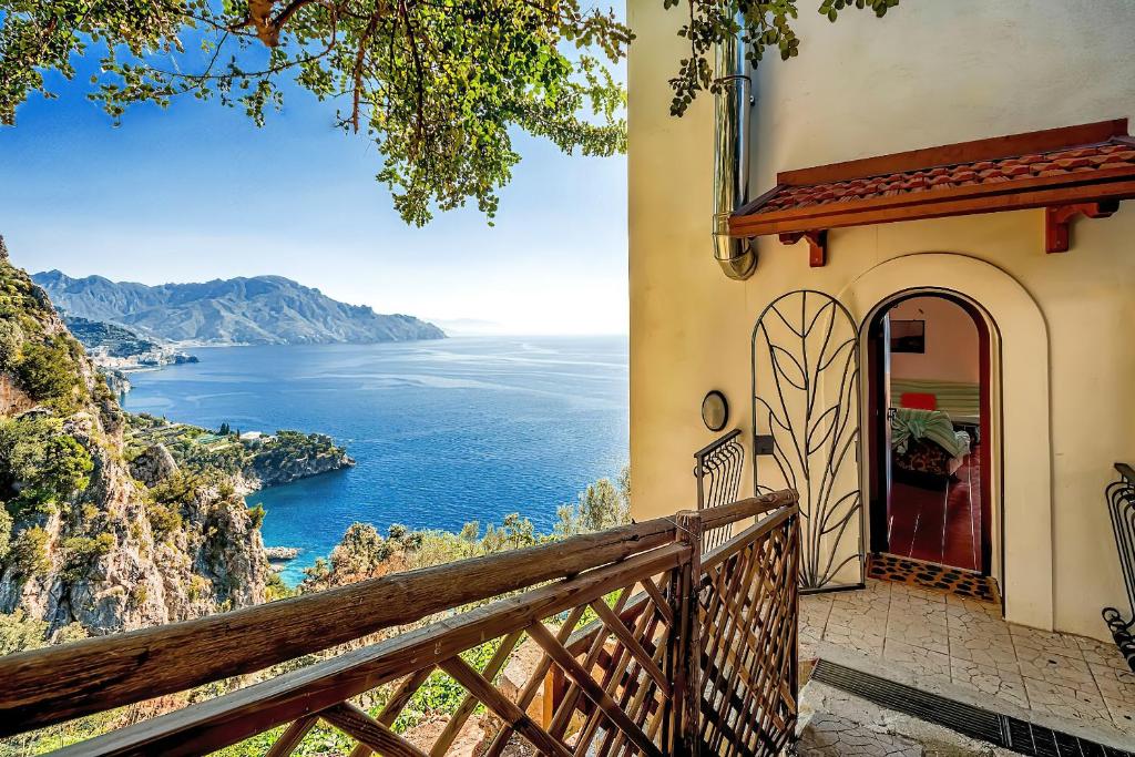 Amalfi Beautiful Sea View, Free Parking, Free Wifi - Conca dei Marini