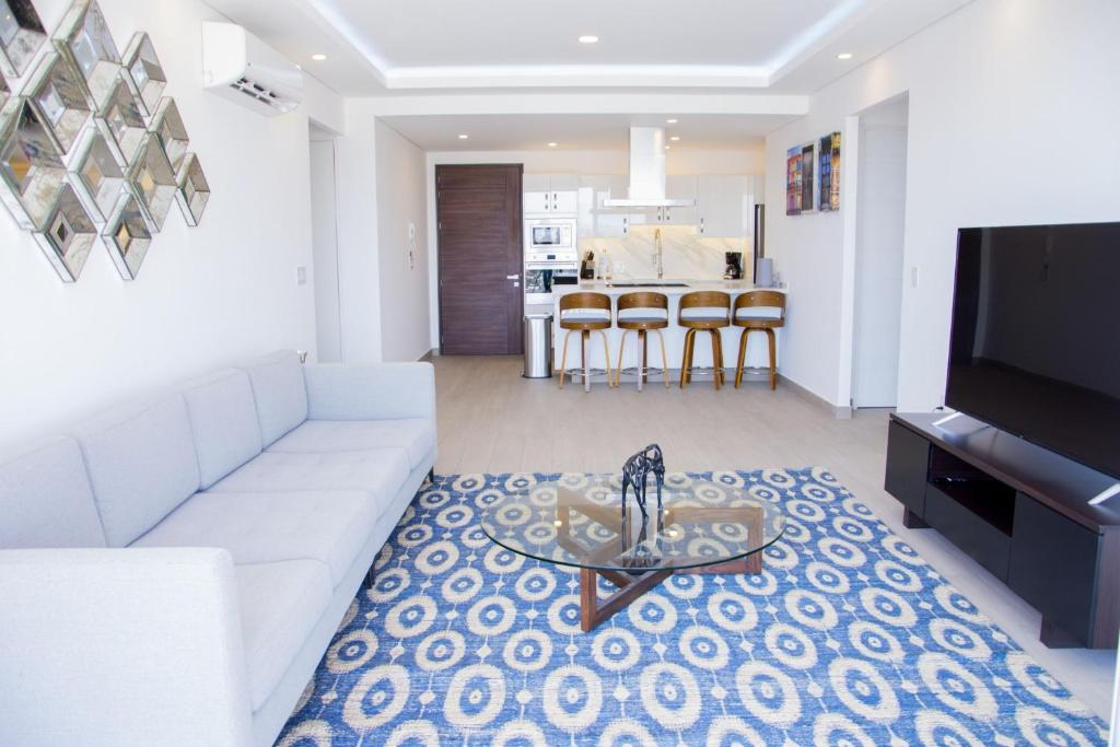 Real View Towers E706 by Casago, Guadalajara (updated prices 2024)