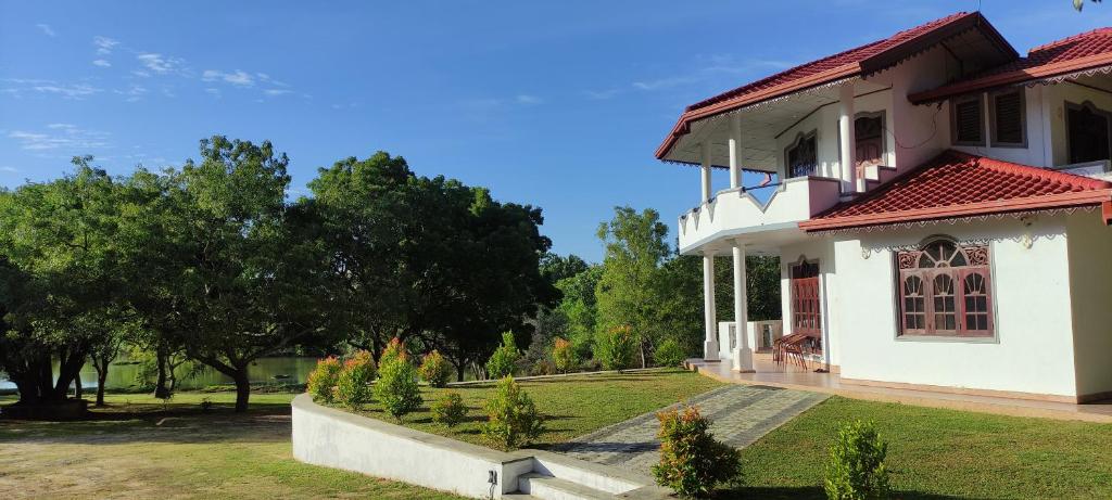 Grand Villa Kalametiya, Kalametiya (updated prices 2025)