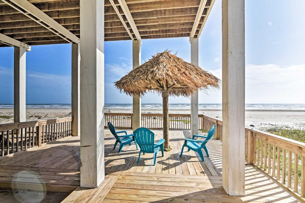 Beachfront Retreat 16 Mi to Dtwn Freeport!, Freeport (updated prices 2025)
