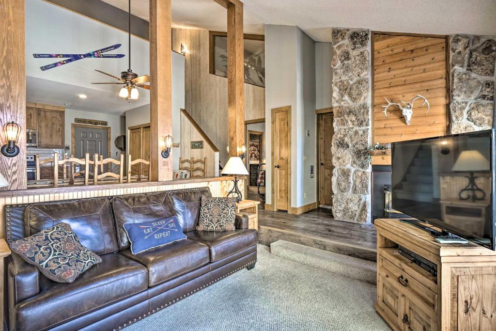 Ski-InandSki-Out Retreat Walk to Granby Ranch!, Granby (updated prices ...