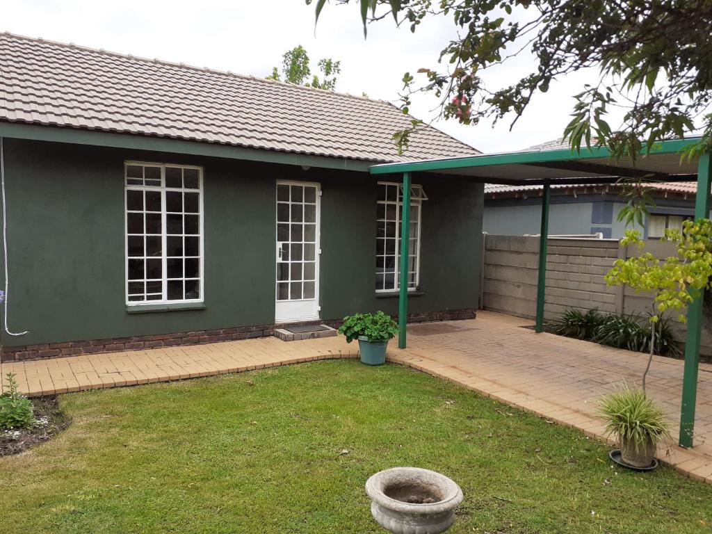 Hamlet Cottage, Benoni (updated prices 2025)