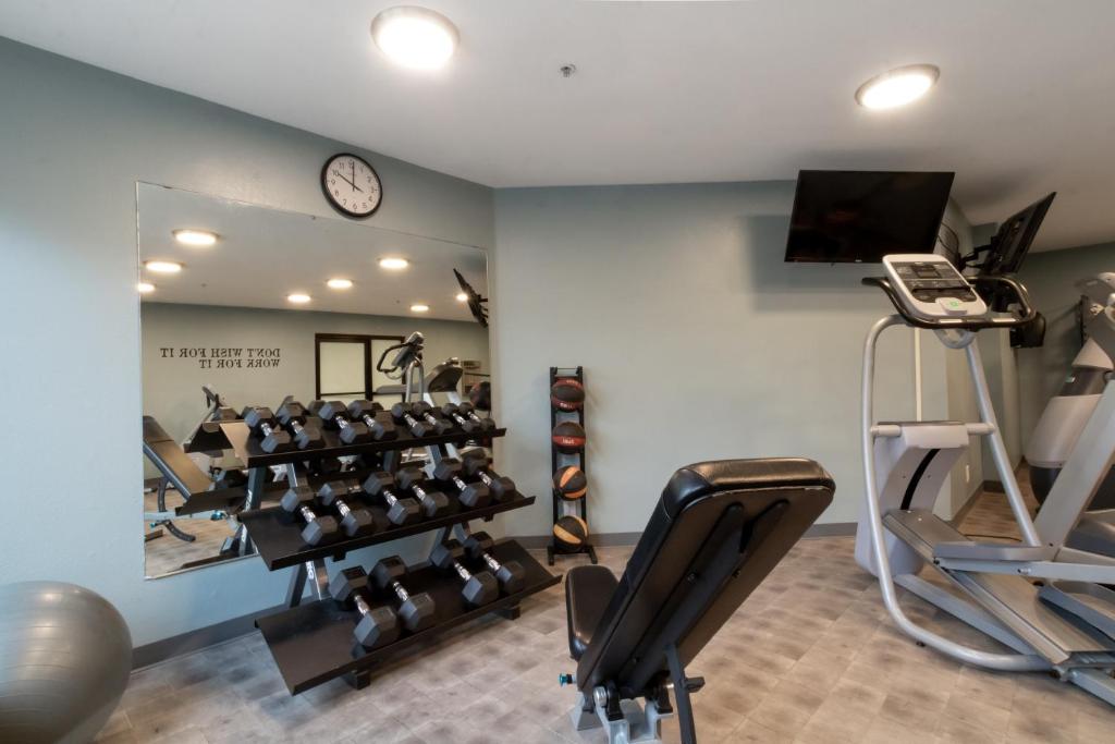 Oxford Suites Portland - Jantzen Beach, Portland (updated prices 2025)