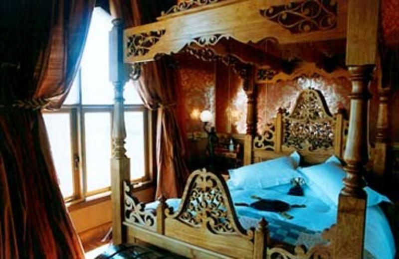 Castle in Clarens, Clarens (updated prices 2025)