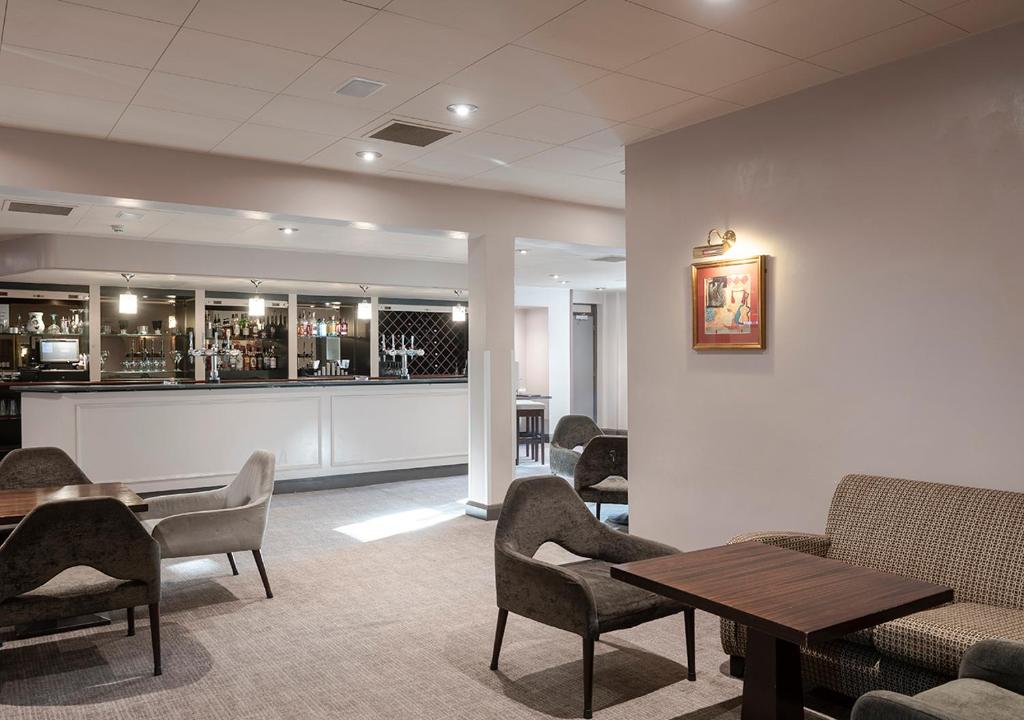 Hogs Back Hotel & Spa Nr Farnham, Farnham (updated prices 2025)