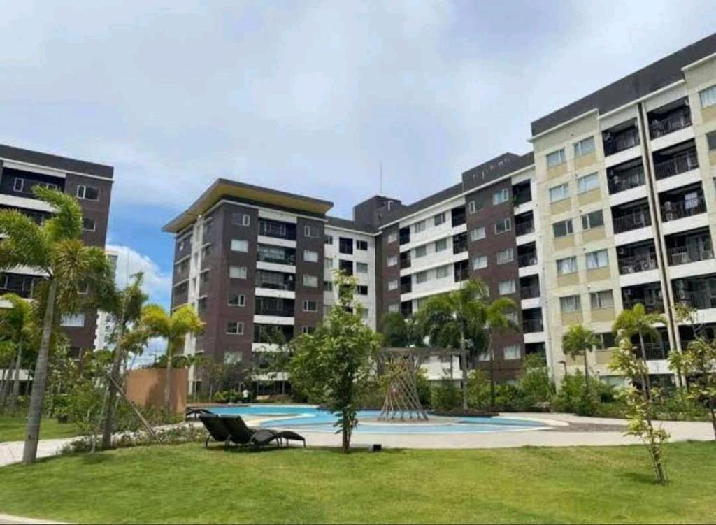 AVIDA ATRIA T2-G,5mins TO SM CITY AND PLAZUELA DE ILOILO ,2MINS TO S&R ...