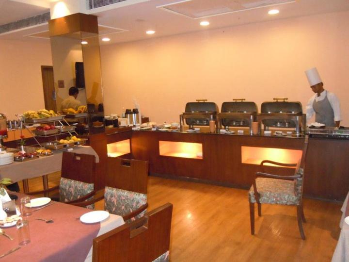 VINAYAK AASHRYA, Gwalior (updated prices 2025)